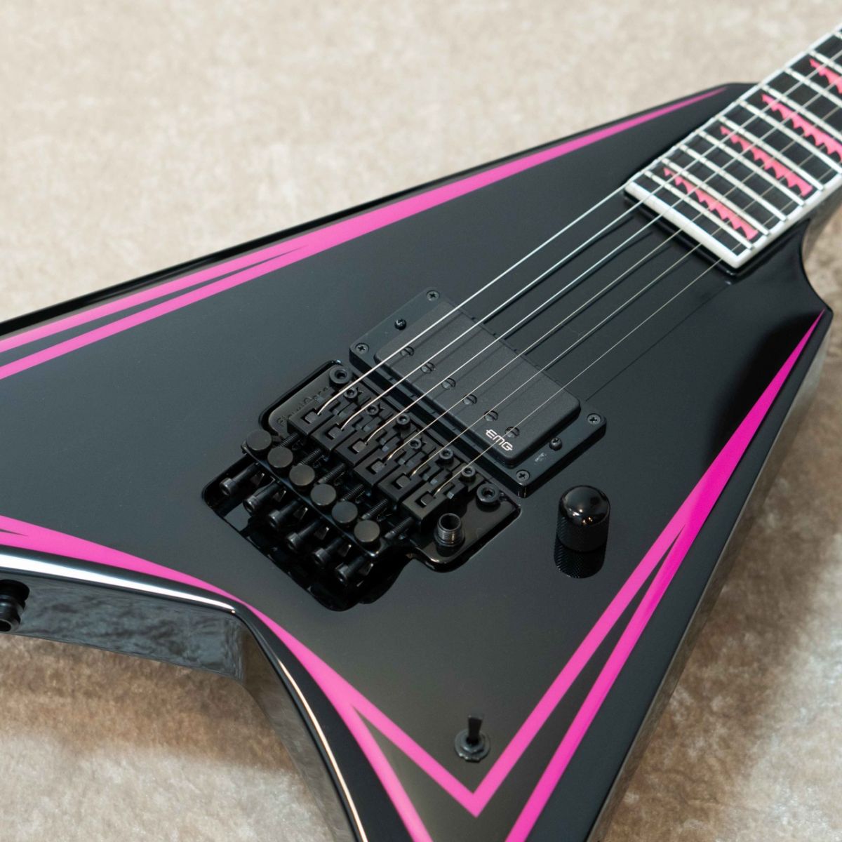 E-ALEXI PINK SAWTOOTH -Black with Pink Pin Stripe- #ED7021224【Alexi ...