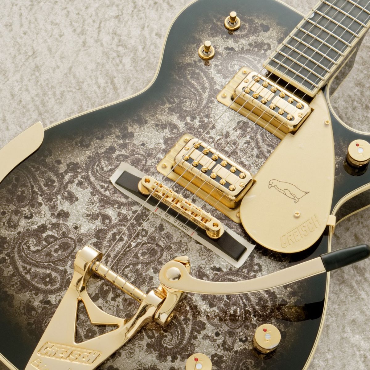 G6134TG LTD Paisley Penguin with String-Thru Bigsby -Black Paisley ...