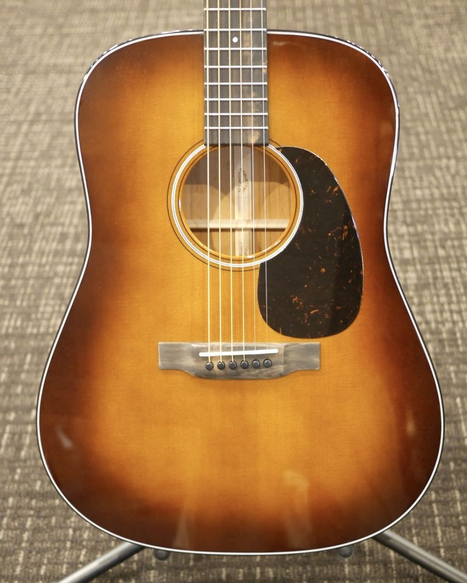 D-18 Standard Ambertone #2834377 | 【クロサワ楽器店オンラインショップ】いい楽器とのいい出会いを。クロサワ楽器店通販サイト