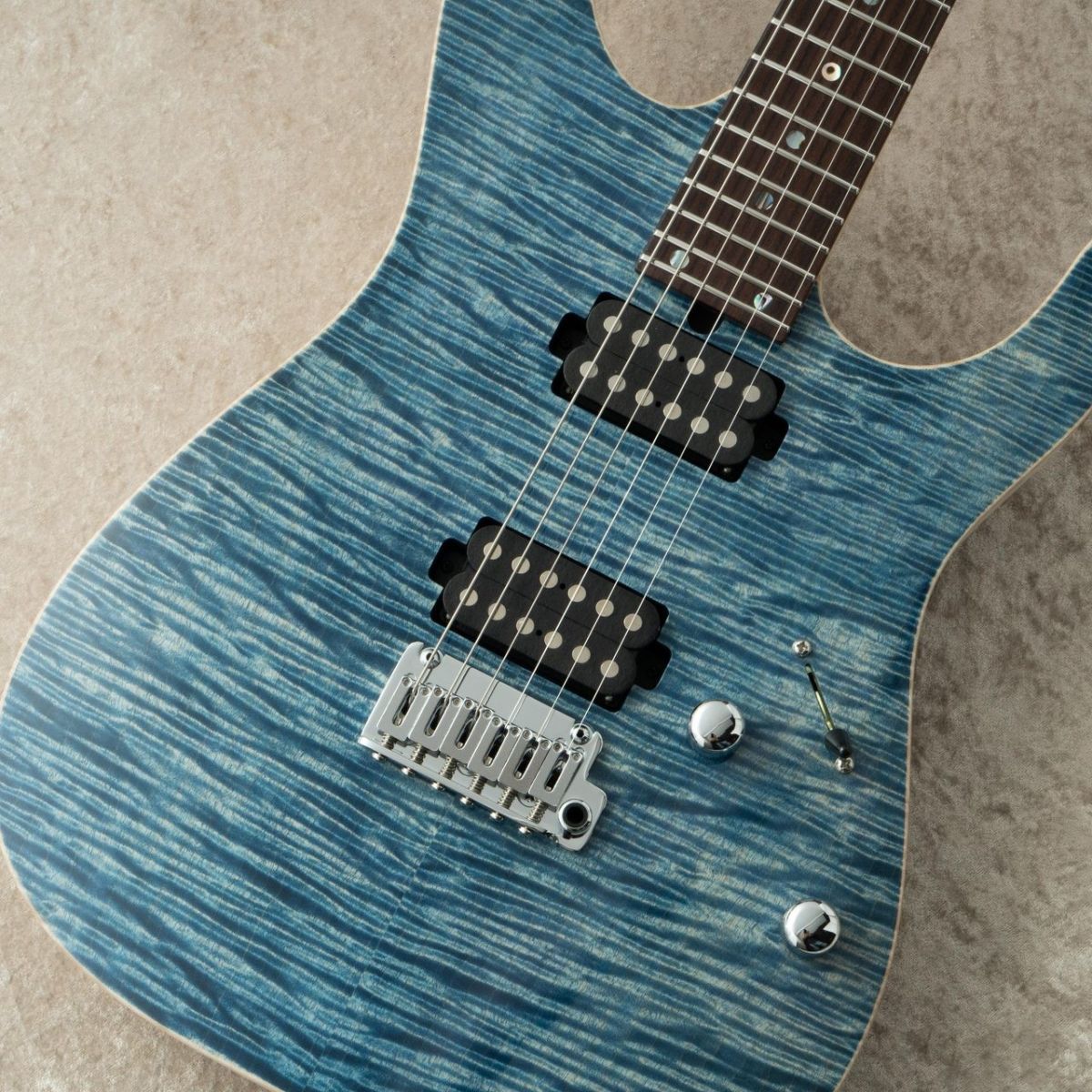 DST-Pro 24 5A Flame Maple -Trans Blue Denim / Steps White Matt Back- | 【クロサワ楽器店オンラインショップ】いい楽器との ...