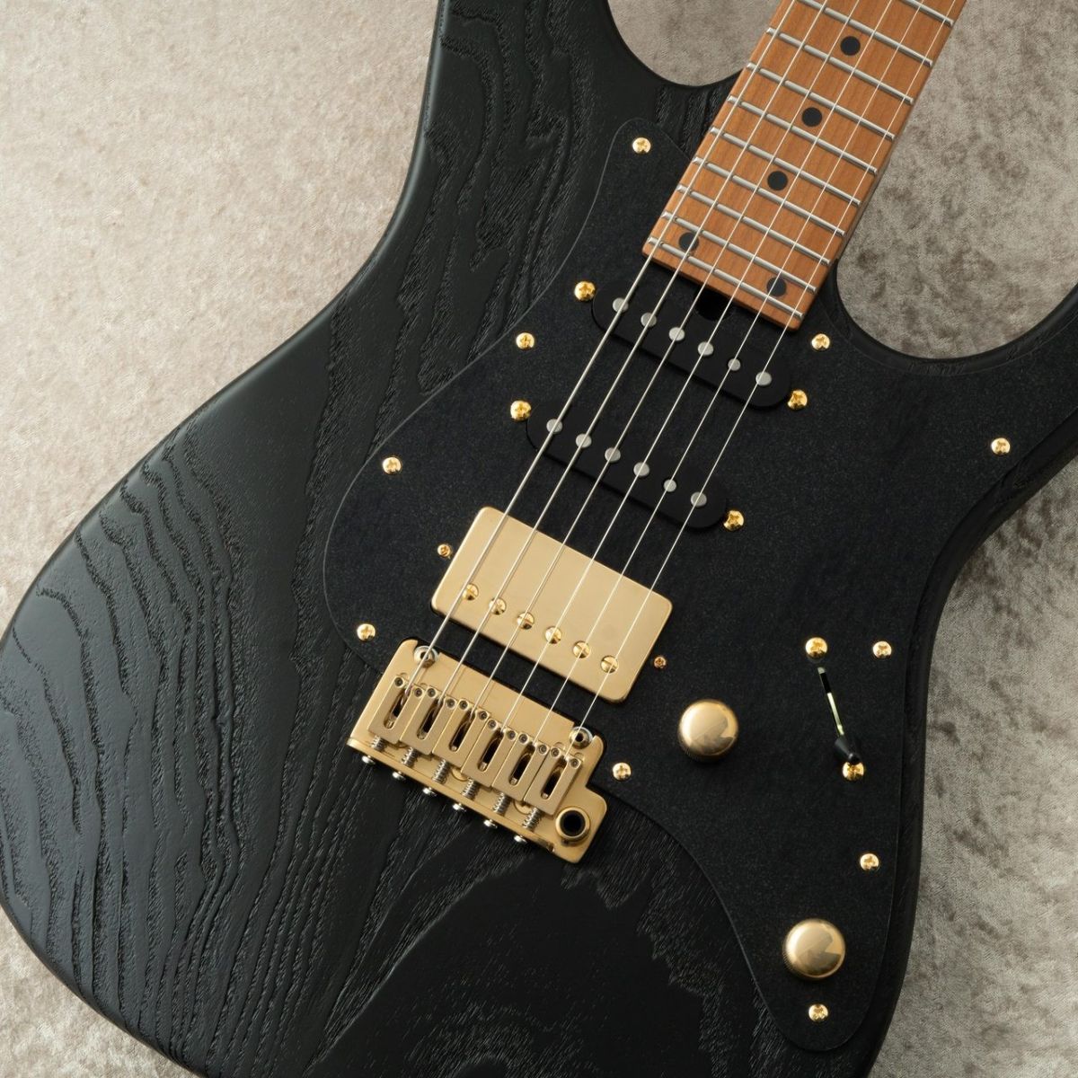 DST Pro 24 -Steps Black Mat- | 【クロサワ楽器店オンラインショップ】いい楽器とのいい出会いを。クロサワ楽器店通販サイト