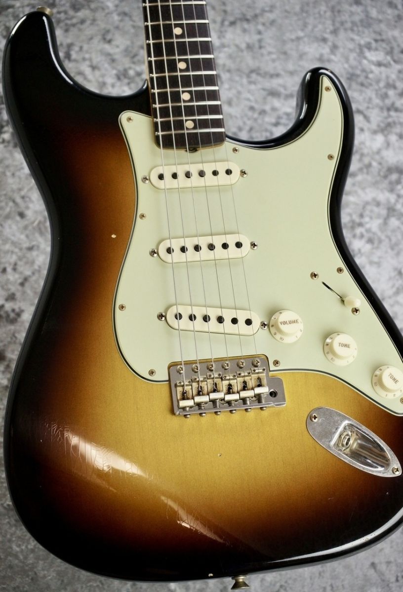 1960 Stratocaster Journeyman Relic / Wide Faded 2Color Sunburst | 【クロサワ楽器店オンラインショップ】いい楽器とのいい出会いを ...